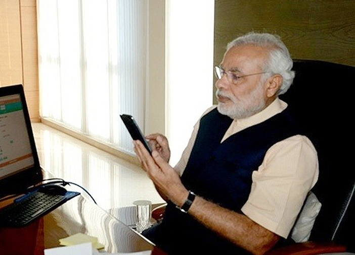 Android or iPhone: Which Phone does Narendra Modi vouch for?