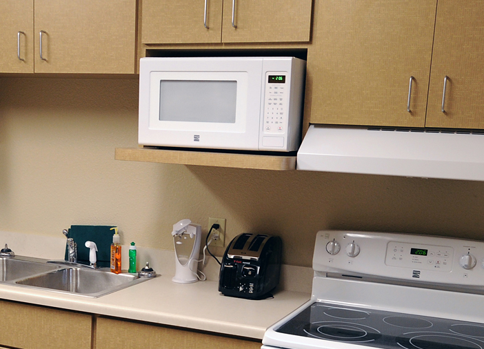 Different Types of Microwave Ovens & Which One Suits Your Kitchen